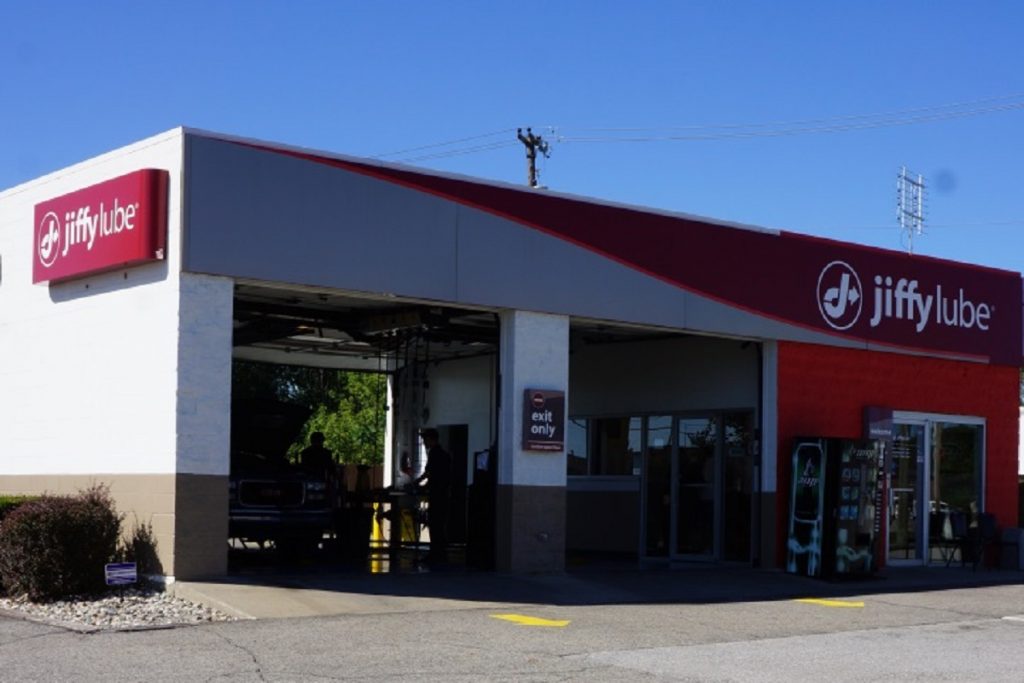 Jiffy Lube For Sale by The Boulder Group - The Boulder Group